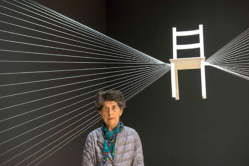 Esther Ferrer estrena una performance en el Museo Guggenheim Bilbao ...