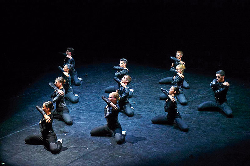 Valencia Dancing Forward estrena su nuevo espectáculo en el Teatre El ...