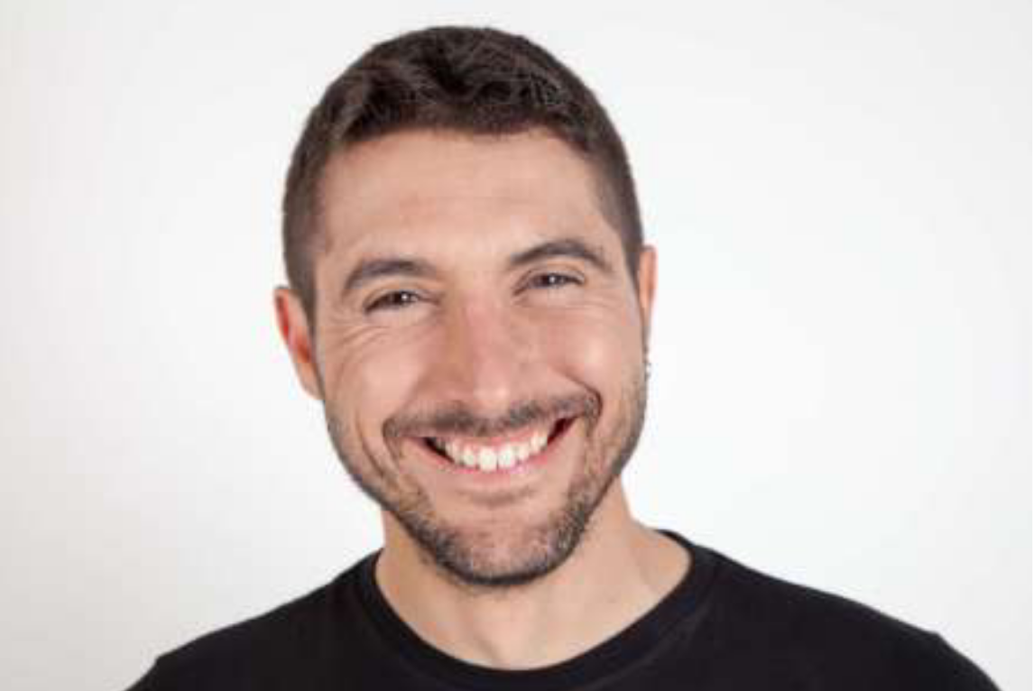 'Robos' de Javier Durán en el Teatro del Barrio – Artezblai