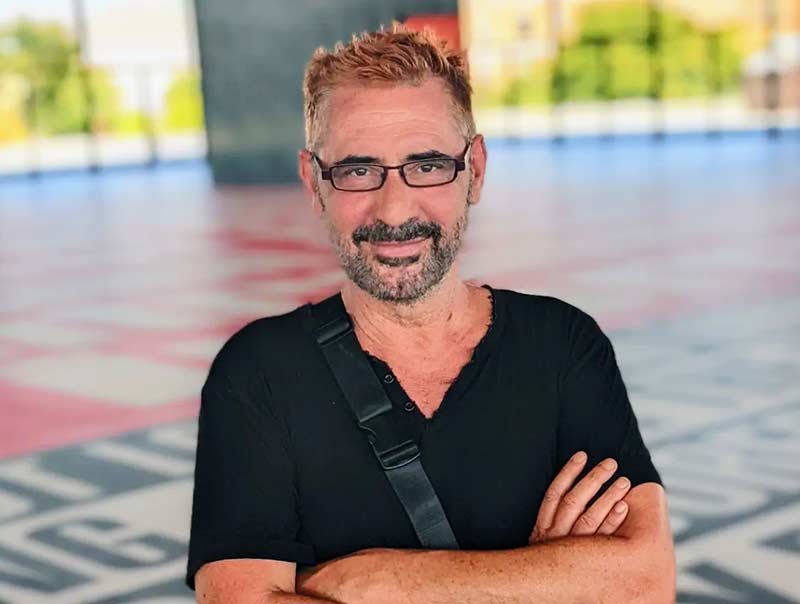 Fer Montoya: "El teatro tiene mucho de terapéutico" – Artezblai