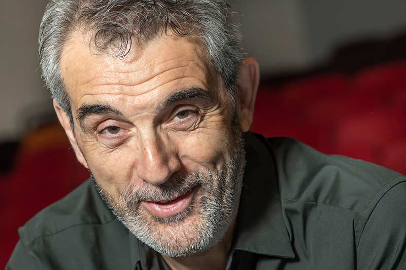 Alfred Picó: "El teatro valenciano se ha consolidado pero vivimos en un ...