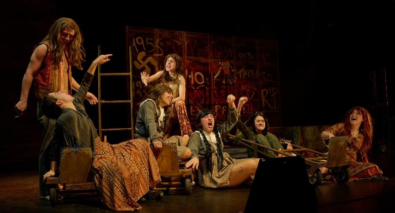 Dantzerti lleva a escena la novela de Xabier Montoia 'Gasteizko ...