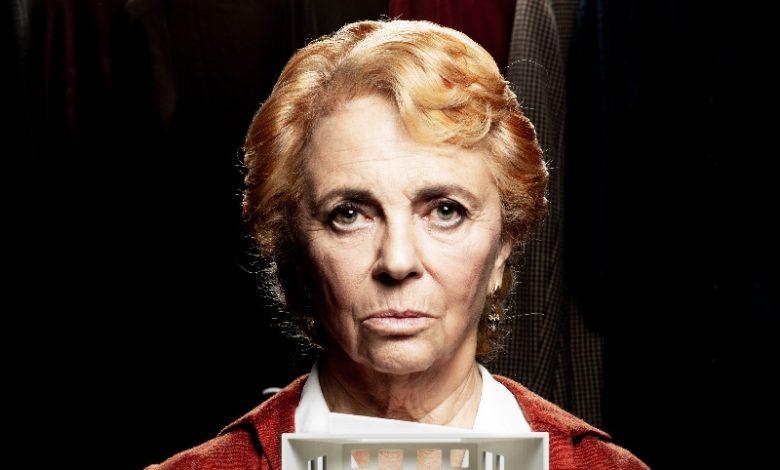 Helena Pimenta dirige 'Historia de una escalera', que vuelve al Teatro ... Helena Pimenta dirige 'Historia de una escalera', que vuelve al Teatro ...